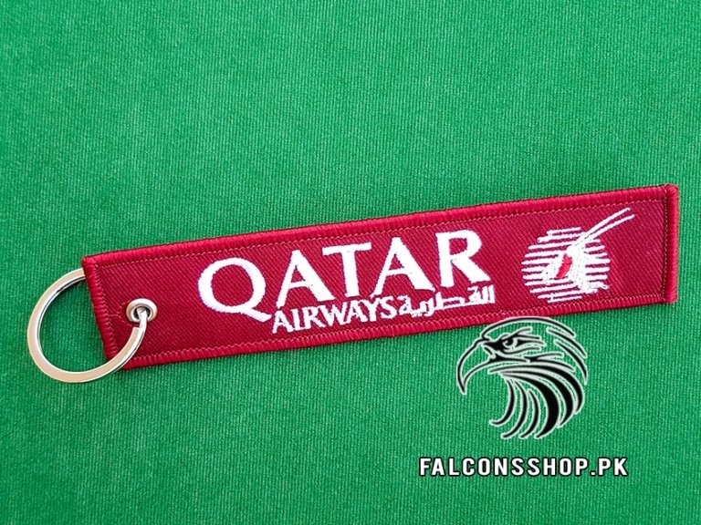 Qatar Airways Remove Before Flight Keychain - Falcons Shop
